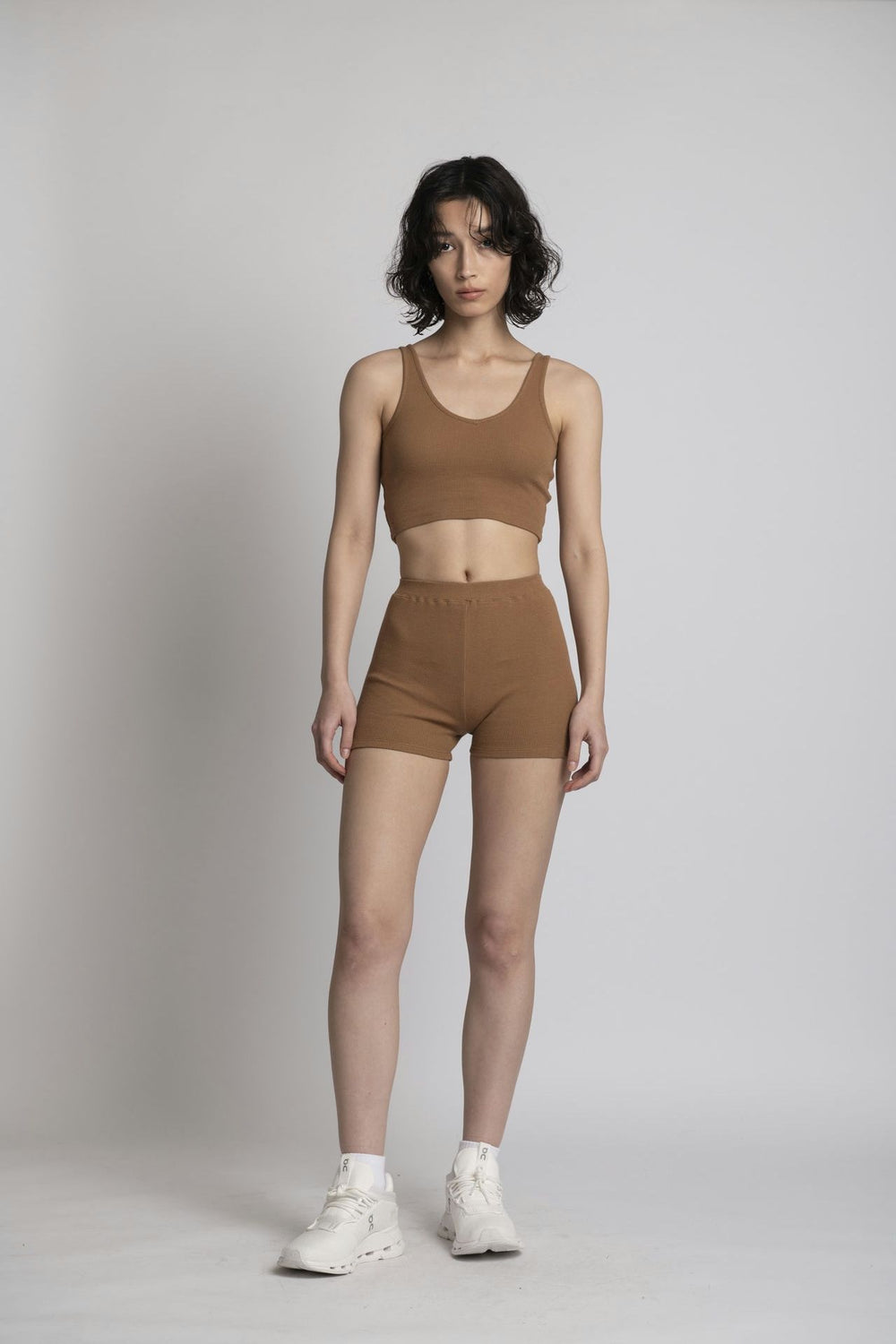 Neo Fitted Cropped Tank Beige